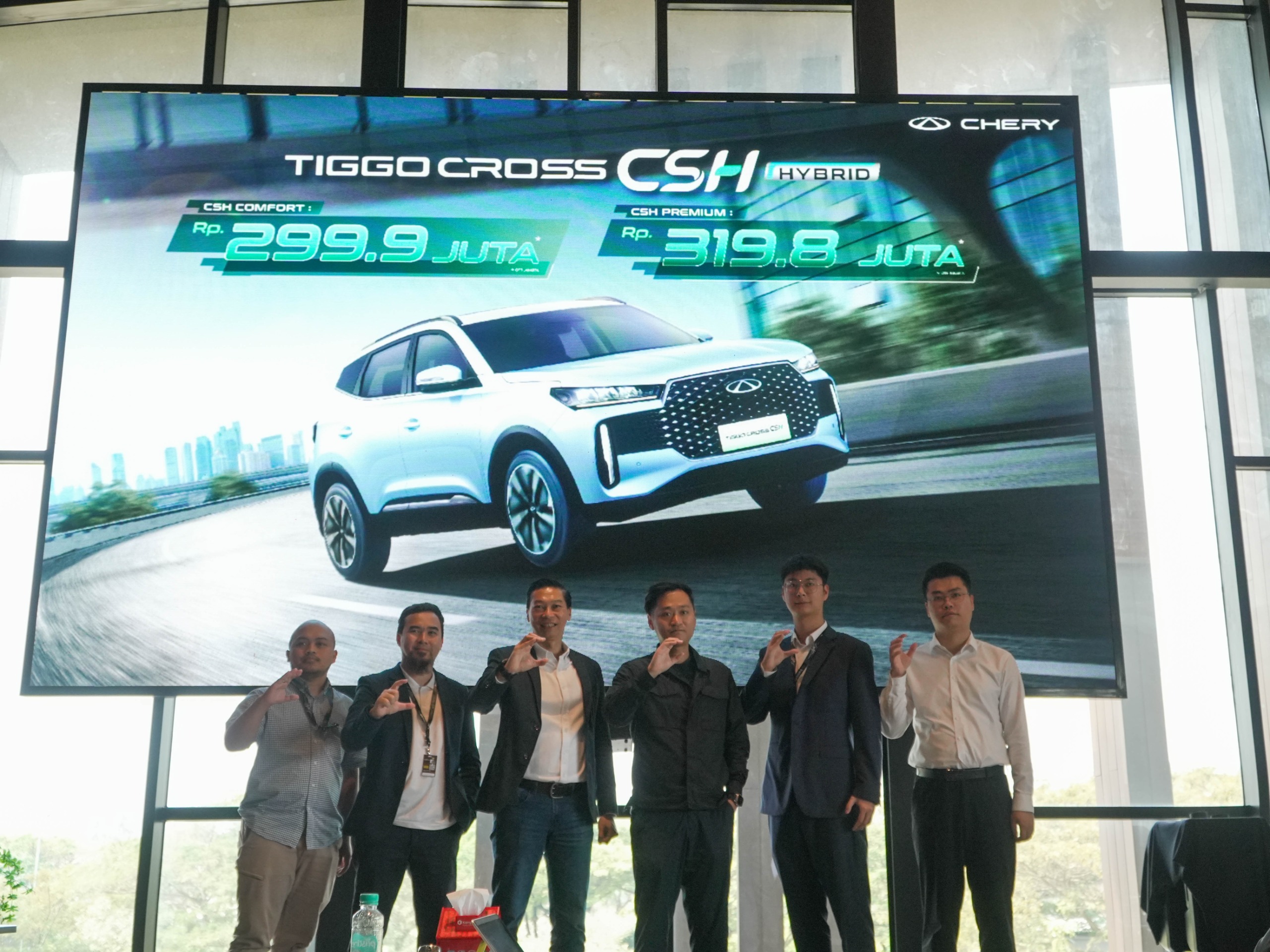 Chery TIGGO Cross CSH Hybrid Comfort Resmi Meluncur, SUV Full Hybrid ...